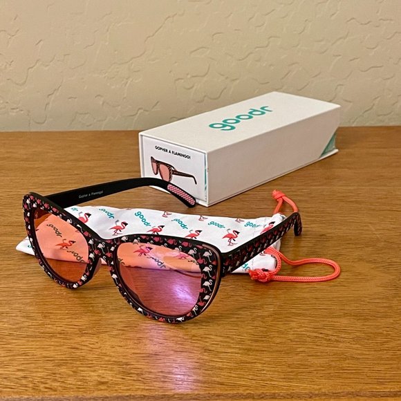Goodr | Accessories | New Goodr Gopher A Flamingo Sunglasses Runway ...
